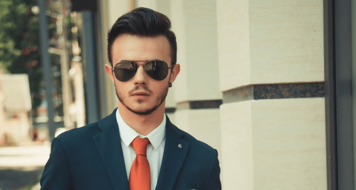 Study Finds: If Your Hand is Bigger than Your Face You Need Surgery ...